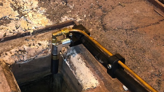 Eddy-current mould level sensor