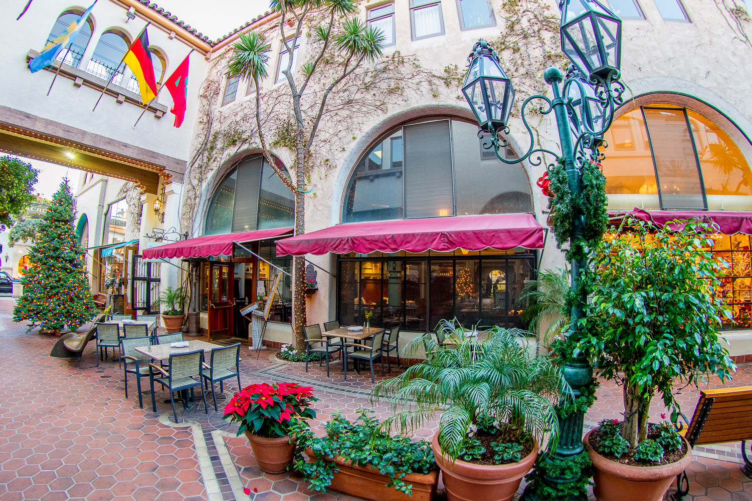 French Restaurant | Petit Valentien