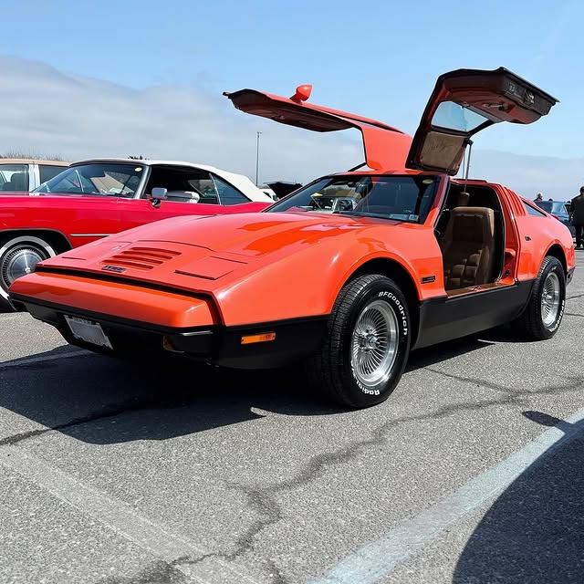 1975 Bricklin SV1