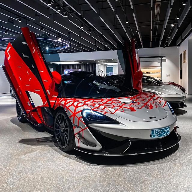 2020 McLaren 620R